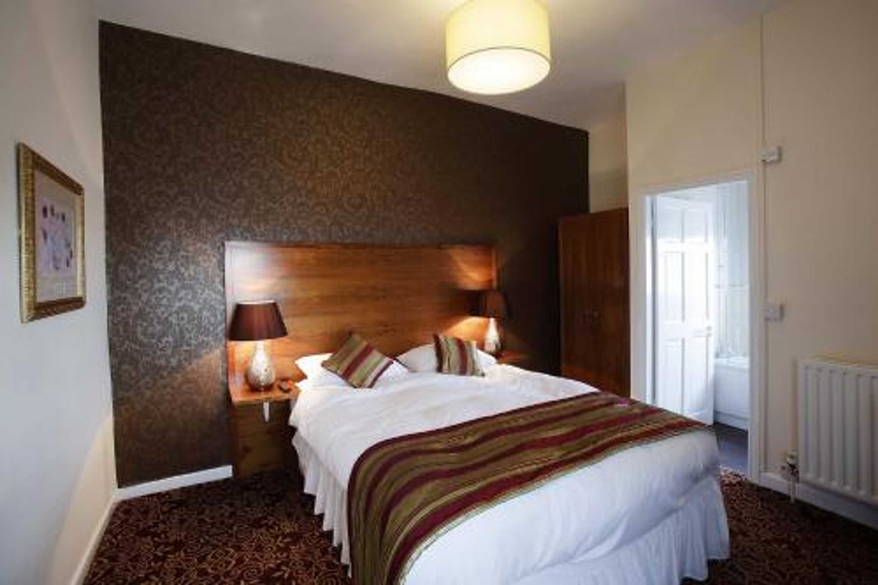 Gift Card for The Three Tuns Hotel Wetherspoon | Roomcard.com