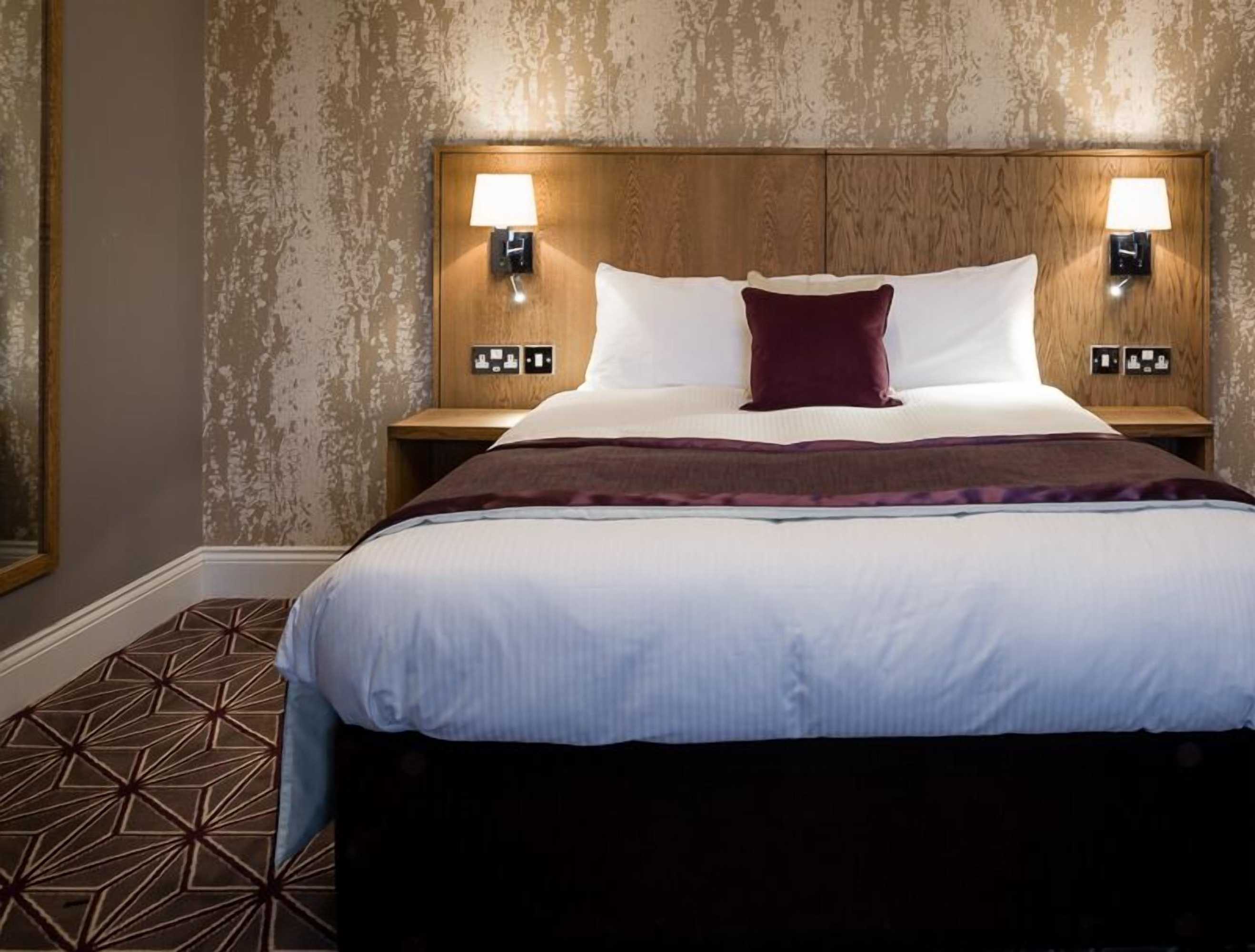 Gift Card for Pilgrims Progress by Wetherspoon | Roomcard.com