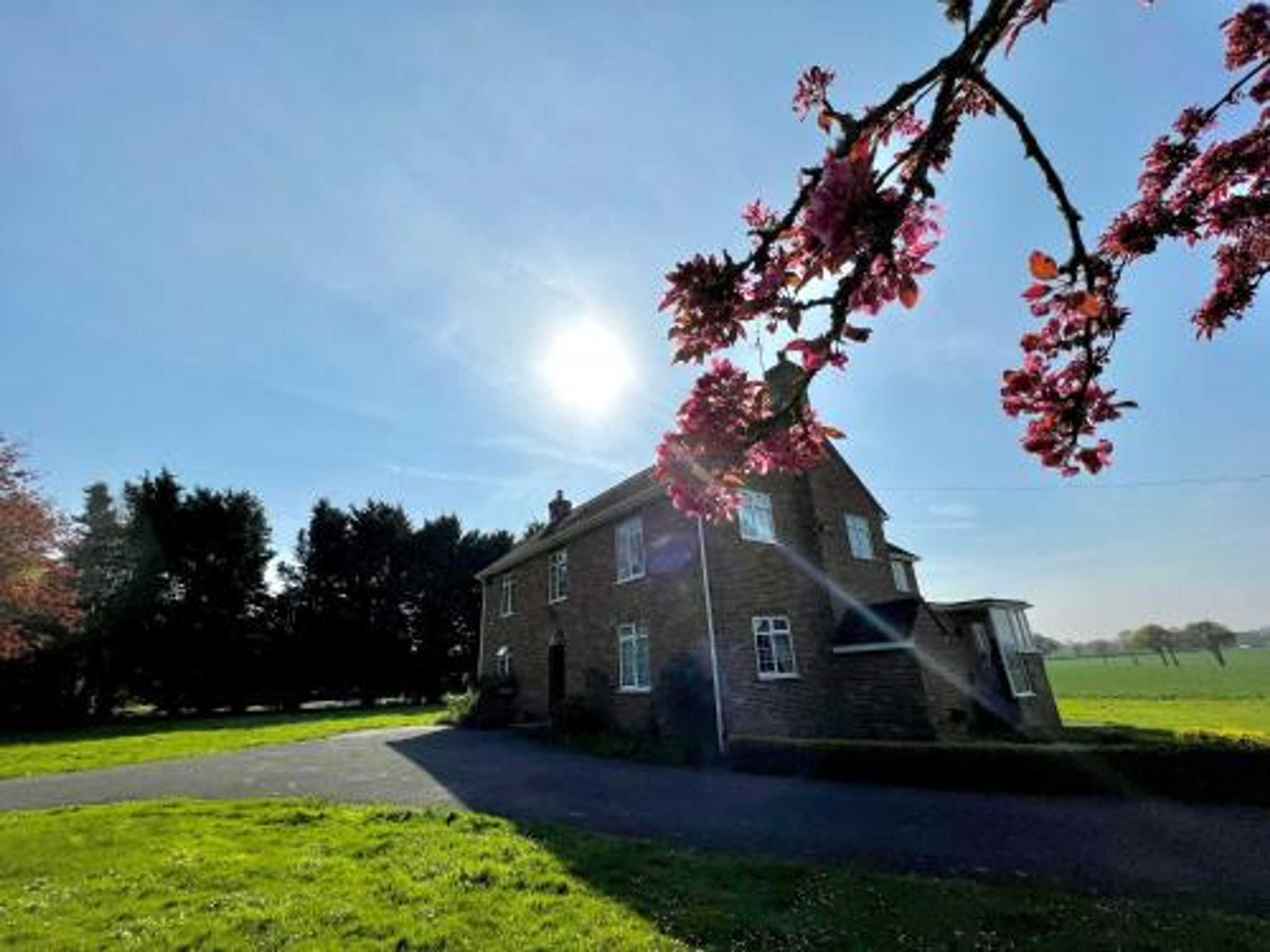 Gift Card for Plumpton House | Roomcard.com