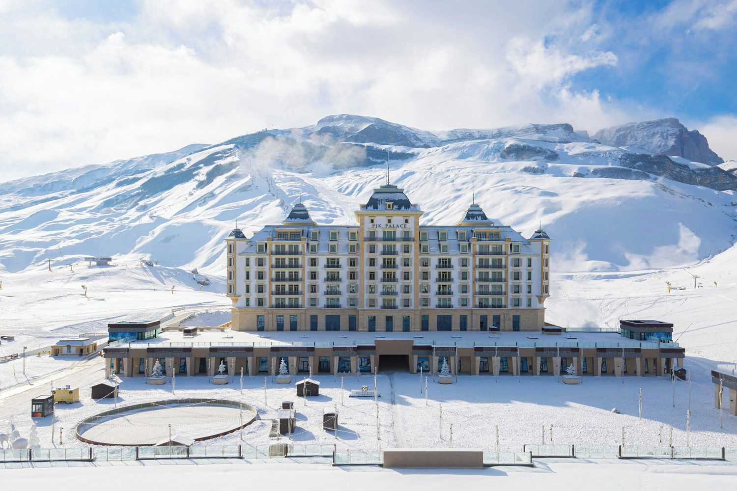 Gift Card for Pik Palace, Shahdag, Autograph Collection | Roomcard.com