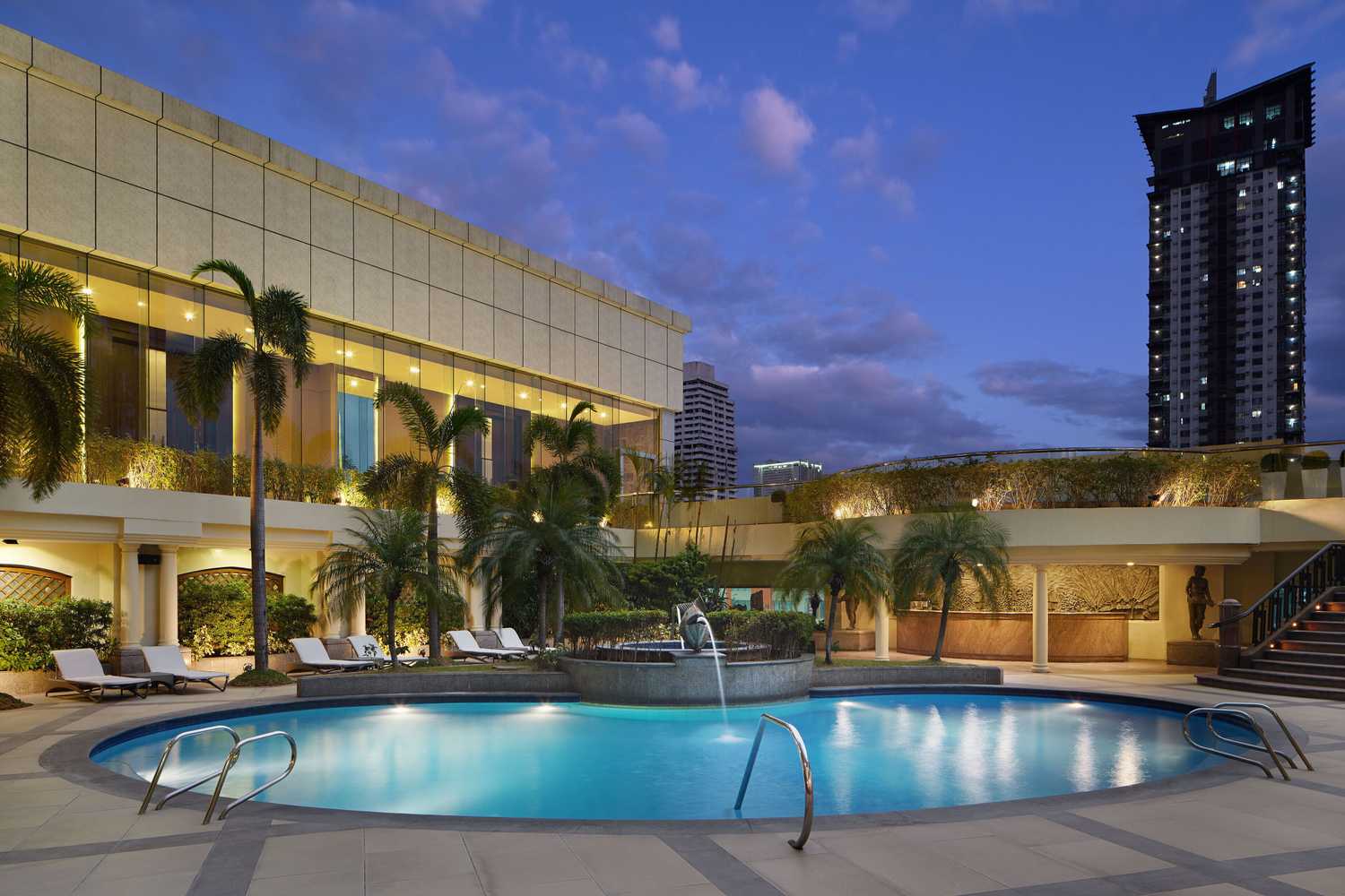 Gift Card for Sheraton Manila Bay | Roomcard.com