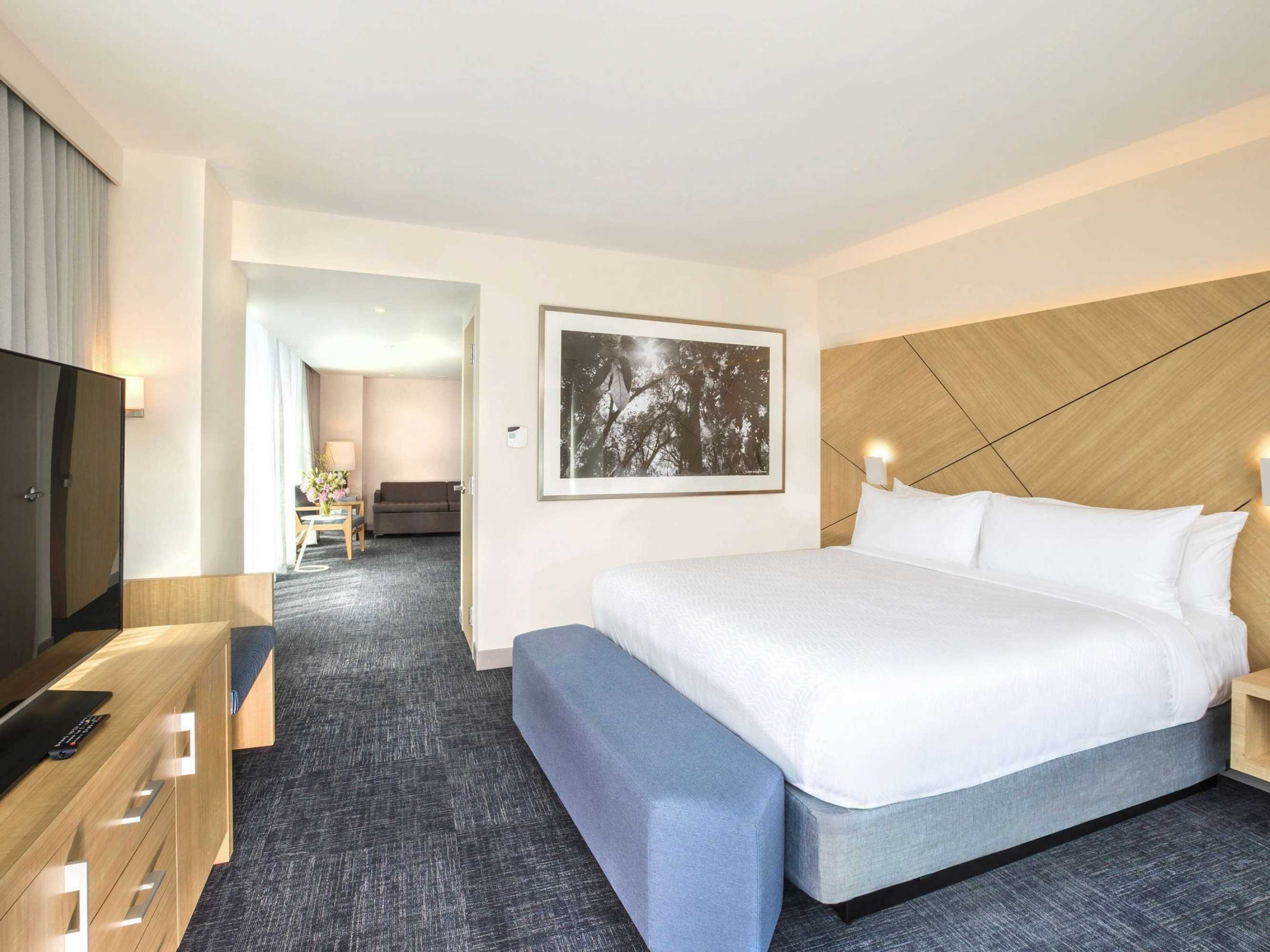 Gift Card for Novotel Miami Brickell | Roomcard.com